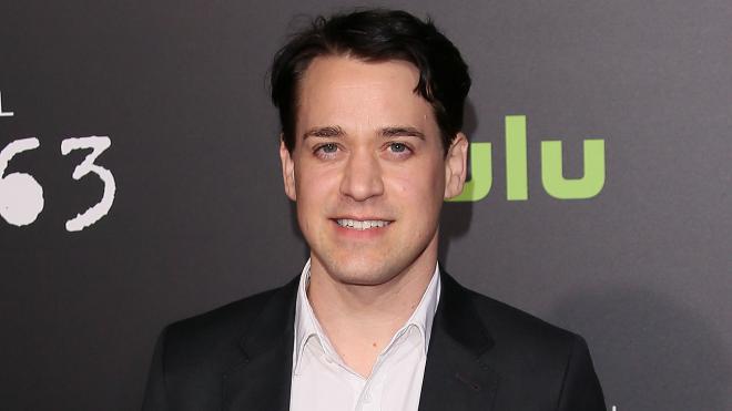 T.R. Knight Net Worth 2024: Wiki Bio, Married, Dating, Family, Height ...