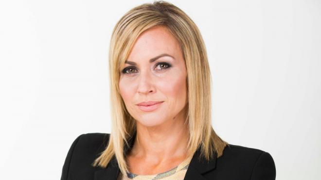 Lisa Davies Net Worth 2023: Wiki Bio, Married, Dating, Family, Height ...