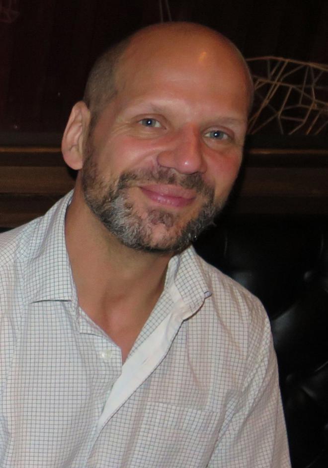 Robert Linder Net Worth 2023: Wiki Bio, Married, Dating, Family, Height ...