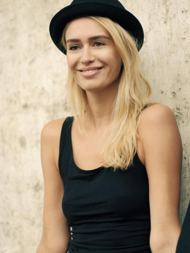 Sarah Mathilda Libbertz Net Worth 2024: Wiki Bio, Married, Dating ...