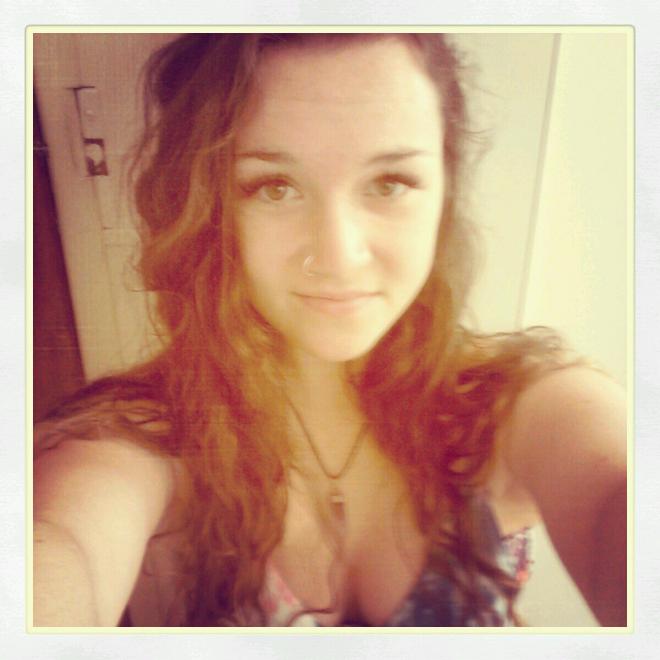 Emma Sanderson Net Worth 2023: Wiki Bio, Married, Dating, Family ...