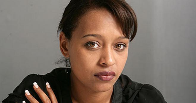 Mona Lewis Net Worth 2023: Wiki Bio, Married, Dating, Family, Height ...