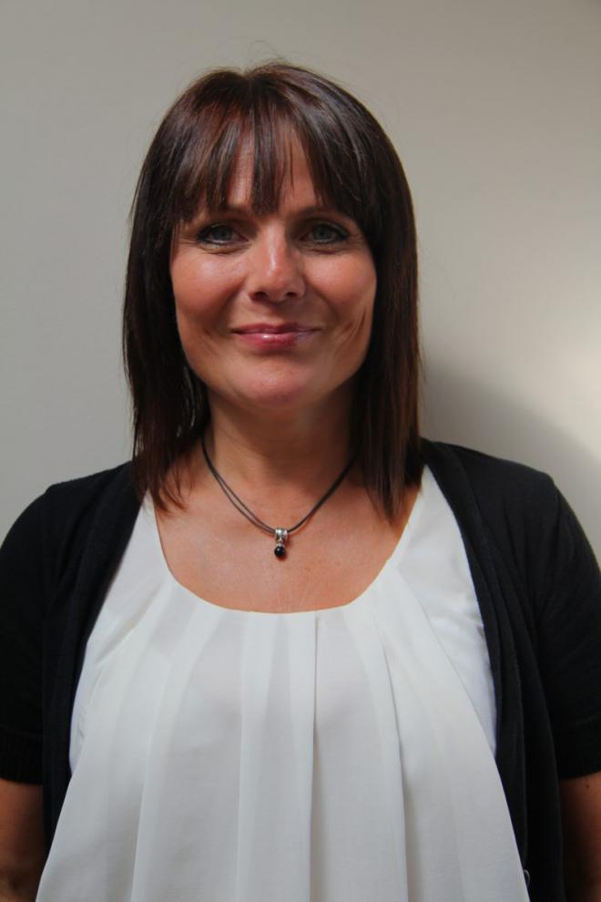 Michelle Roe Net Worth 2024: Wiki Bio, Married, Dating, Family, Height ...