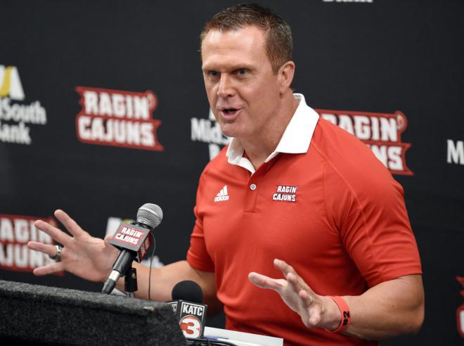 Mark Hudspeth Net Worth 2024: Wiki Bio, Married, Dating, Family, Height ...
