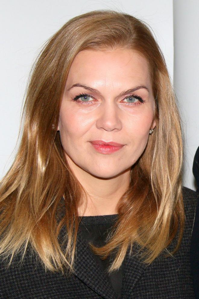 Ann Loos's Instagram, Twitter & Facebook on IDCrawl